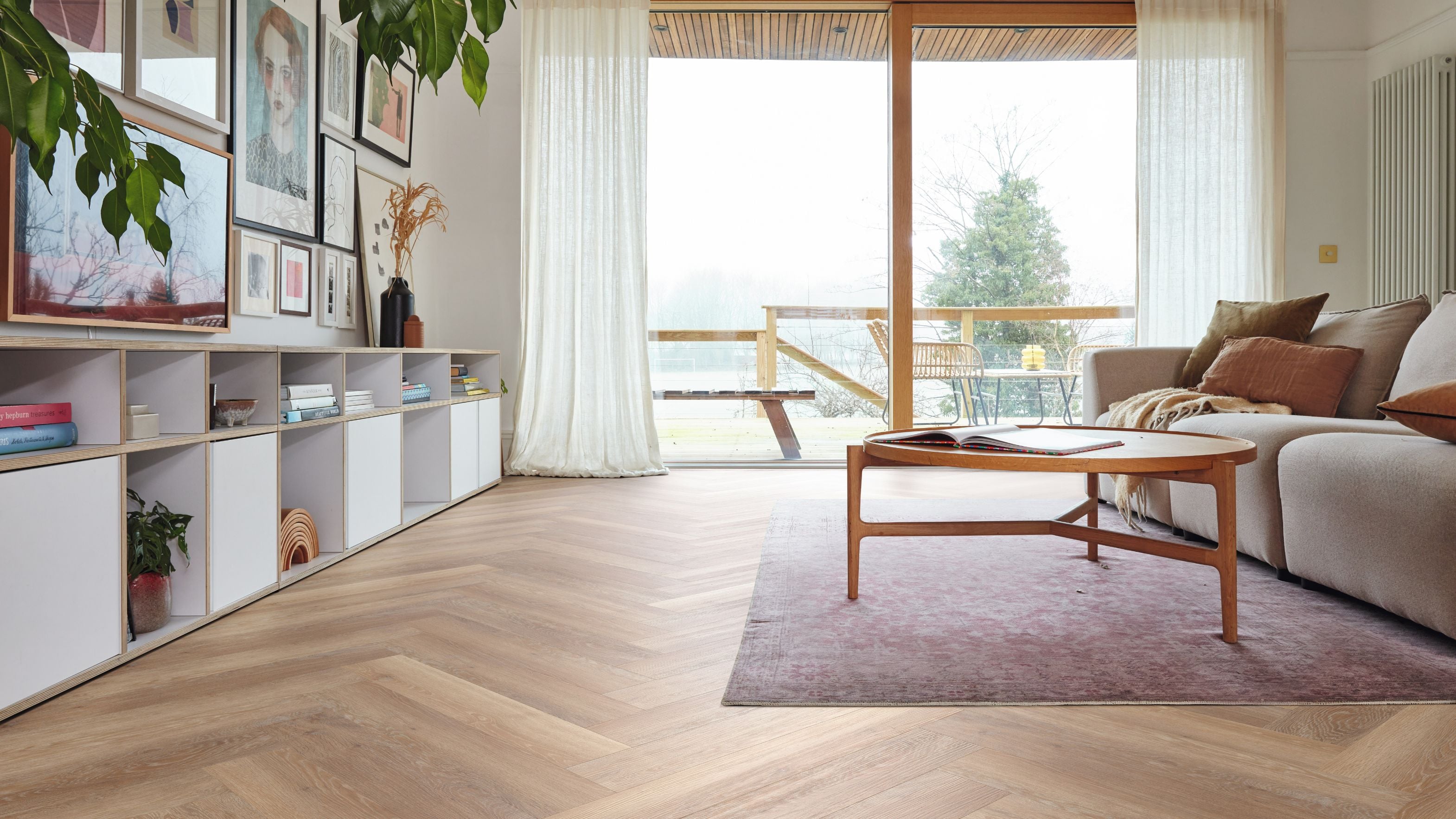 Choosing the Right Vinyl Flooring Type for Your Home